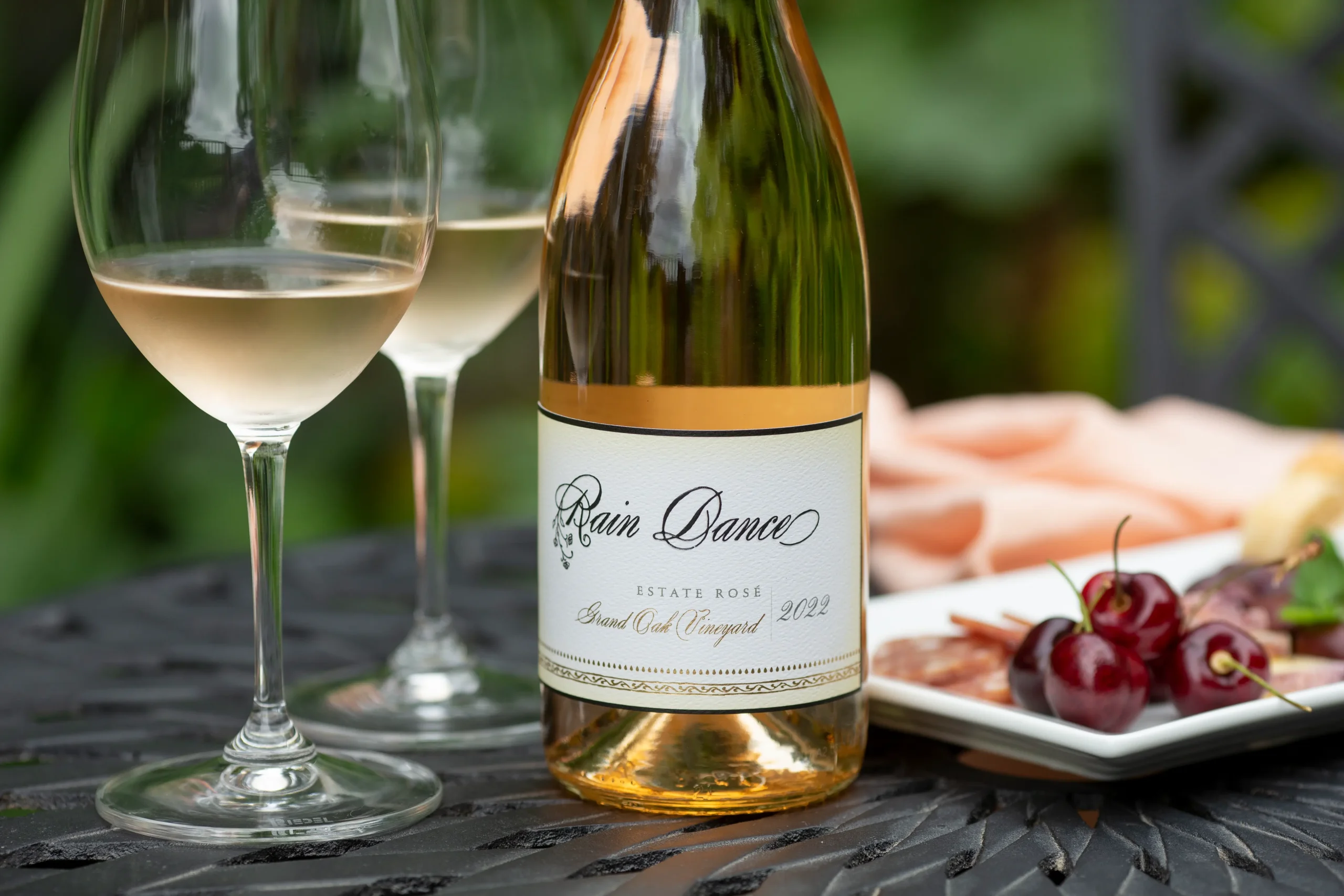 Visit Us - Rain Dance Vineyards